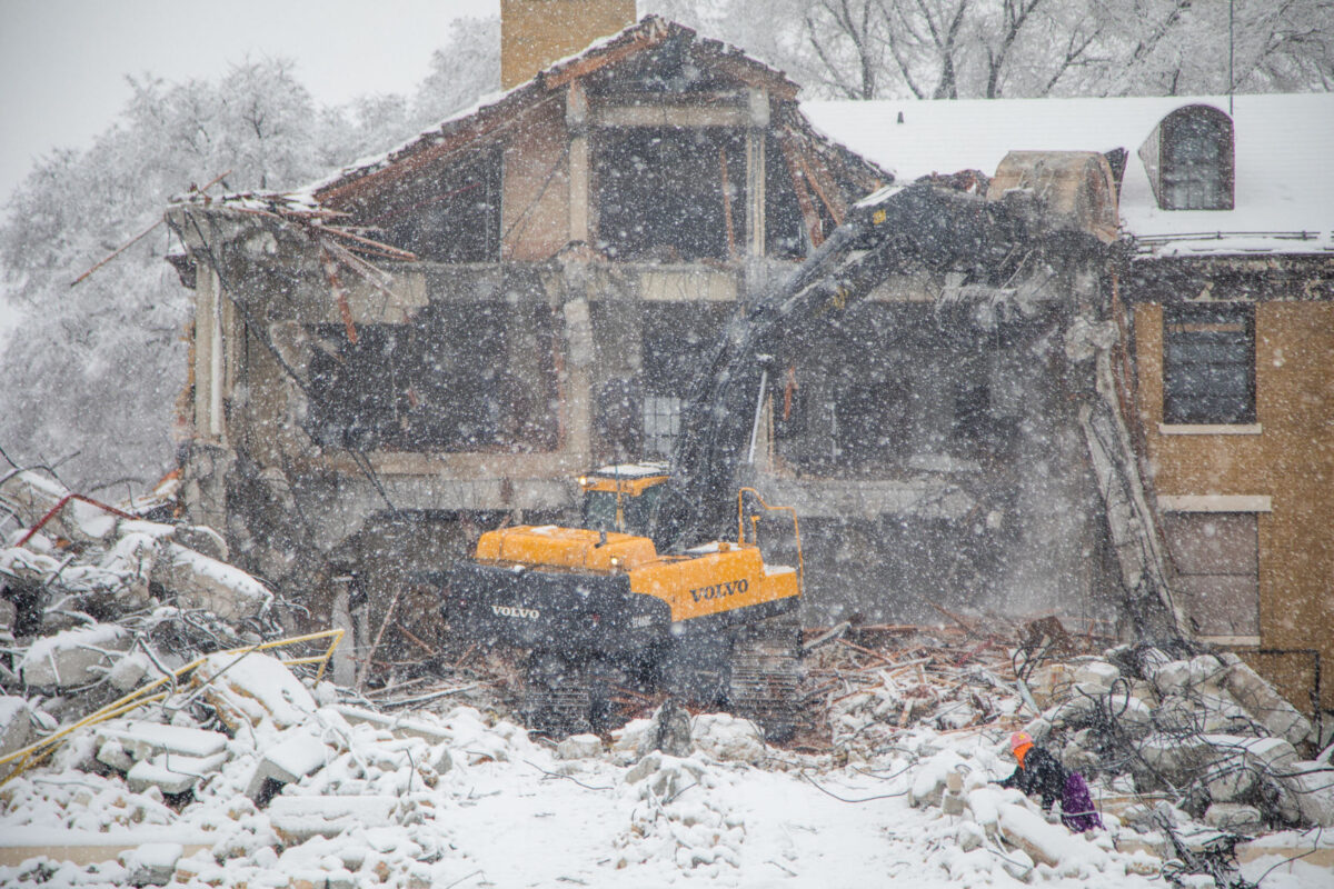 Old Defense Depot Ogden headquarters building coming down, officials ...